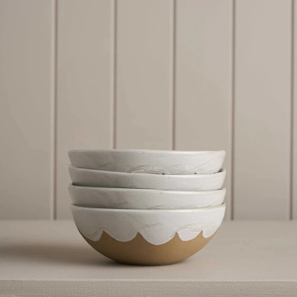 Breakfast in Bed Bowl | Snow Scallop | Set of 4– Coco Blue